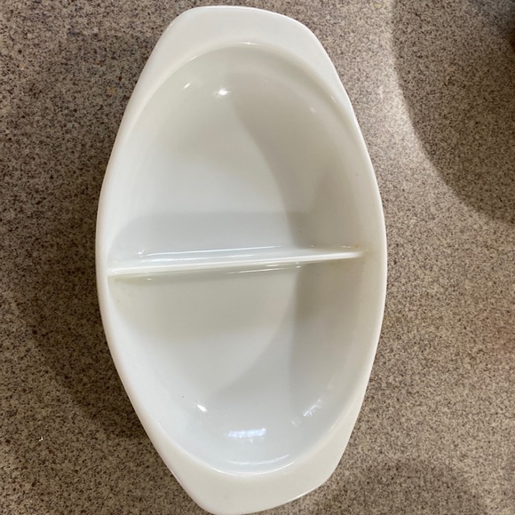 Pyrex | Kitchen | Vintage White Pyrex Divided Dish 63 Milk Glass | Poshmark